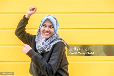 Indonesian Girl Isolated Photos And Premium High Res Pictures Getty Images