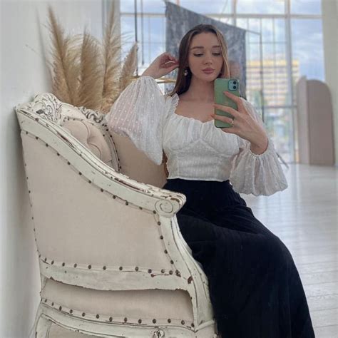 81 отметок «Нравится 4 комментариев — 𝕾𝖔𝖋𝖎𝖆 𝕸𝖆𝖗𝖙𝖞𝖓𝖔𝖛𝖆 Mart Sofiia в Instagram «Люби жизнь