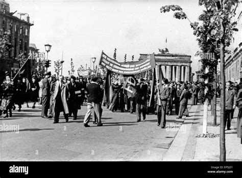 Freie Deutsche Jugend Fdj Stockfotos And Freie Deutsche Jugend Fdj Bilder Alamy