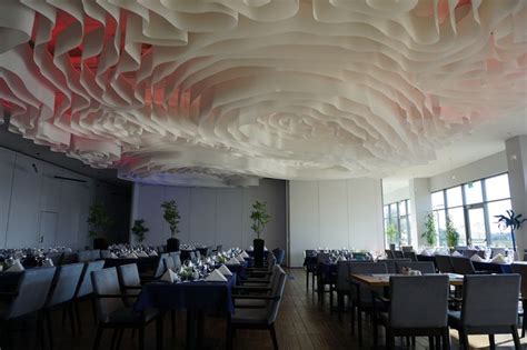 Тренды интерьера 2024: Бабушкин хрусталь и современный дизайн