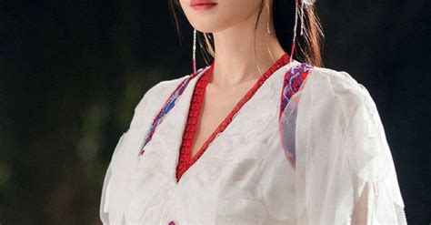 รวมรูปภาพของ เรื่องย่อ สื่อรักปีศาจจิ้งจอก ภาคจันทราสีชาด ซีรีส์จีนพีเรียดเทพนิยายโบราณ รูปที่ 9