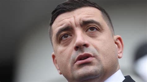 George Simion Liderul Suveranist Mesaj Pentru Protestatari „singurul Steag Acceptat La