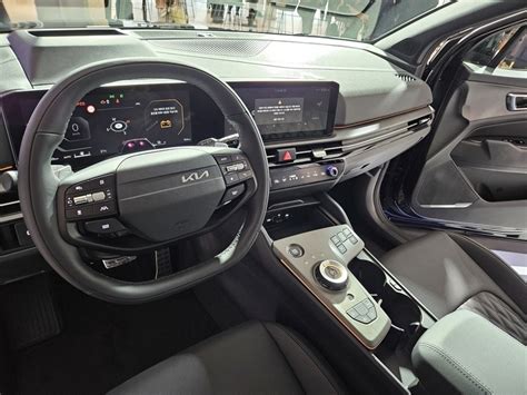 기아 스포티지 3년 만에 디자인·성능 확 바꼈다 딜사이트