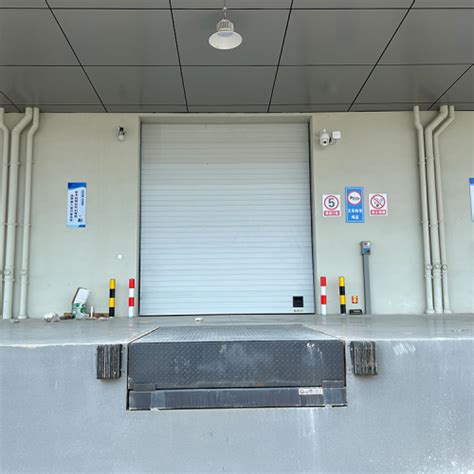 도크 레벨러를위한 대형 유압 고정식 야드 경사로 의 고품질 도크 레벨러를위한 대형 유압 고정식 야드 경사로 도크 레벨러를위한 대형 유압 고정식 야드 경사로 의 고품질 도크 레벨러를위한 대형 유압 고정식 야드 경사로