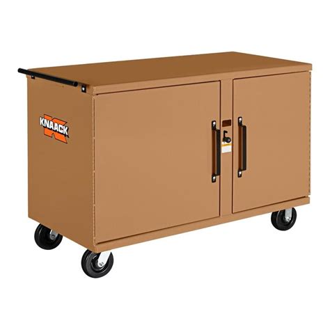 Knaack 26 In W X 5425 In L X 3733 In Steel Jobsite Box At