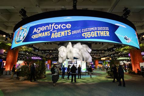 Salesforce On Linkedin Df24 Askmoreofai Salesforcebe Salesforcelu