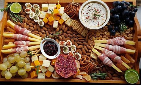 Platou Aperitiv Cu Branzeturi