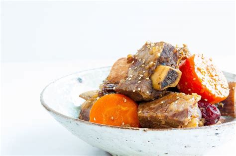 韓式燉牛肋骨食譜做法 EATATHOME 食家的Cook1Cook食譜分享