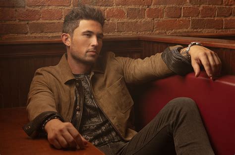 Makin Tracks Michael Ray Blends Multiple Retro Eras Into New Country