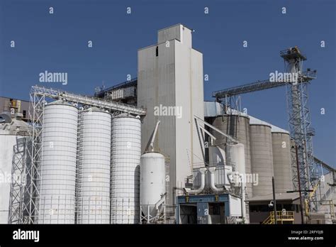 Grain Processing Plant In Rural Mid West Usa Used For Processing Corn