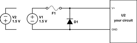 pmos reverse polarity protection for a very low voltage devce