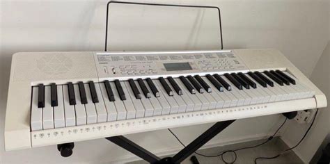 Casio Lk 247 Keyboard Hobbies And Toys Music And Media Musical Instruments On Carousell