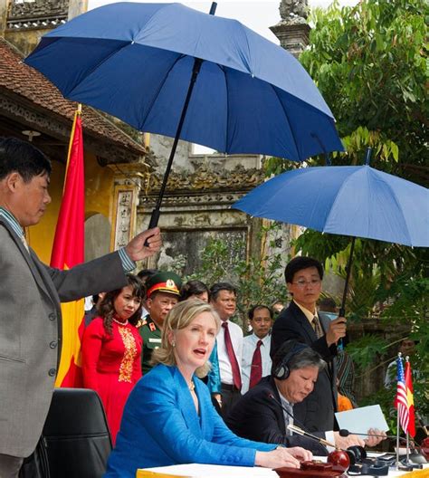 Hillary Clinton Is A Badass 20 Photos That Show Why Business Insider