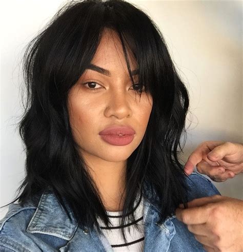 Long Wavy Layered Bob With Bangs