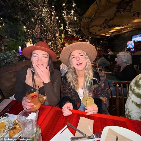 Tiktok Influencer Gabbie Egan 24 Is Arrested After Smacking A