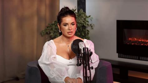 Блогерка Аліна Шаманська показала себе до пластики — фото Новини Live