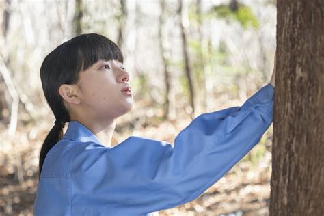 『おかえりモネ』夏木マリ、“別れ”を体現した切なさと温かさ 百音とサヤカの大切な2年間｜real Sound｜リアルサウンド 映画部