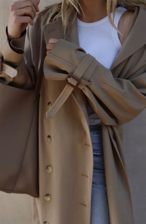 Caitlin Confidential Fashion And Beauty By Caitlin Chapman