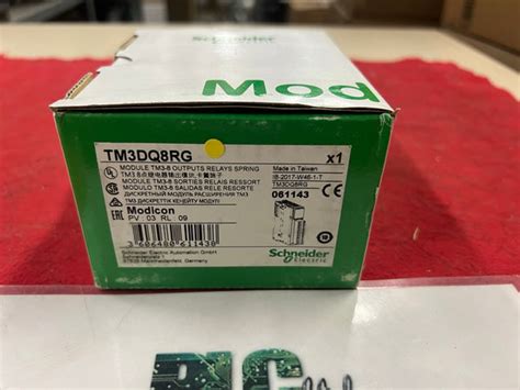 brand new schneider electric tm3dq8rg modicon tm3 8 relay output modul