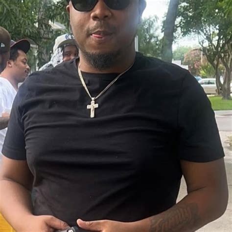 President Elbo President Elbo • Threads Say More