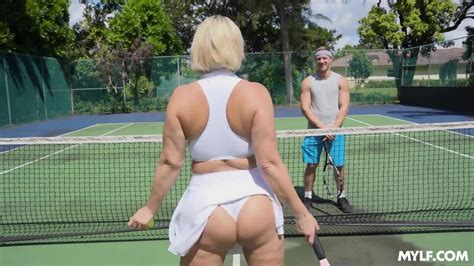 Mellanie Monroe Makin A Racket Eporner