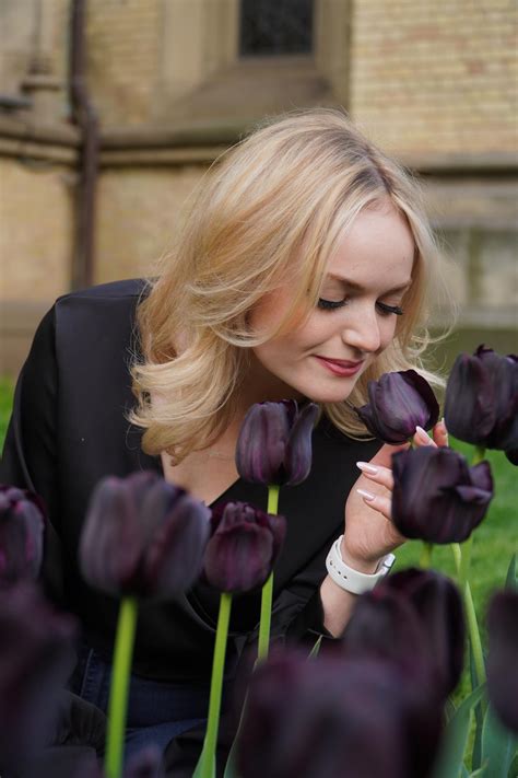 Triangle Nose 👃🏻 R Noses