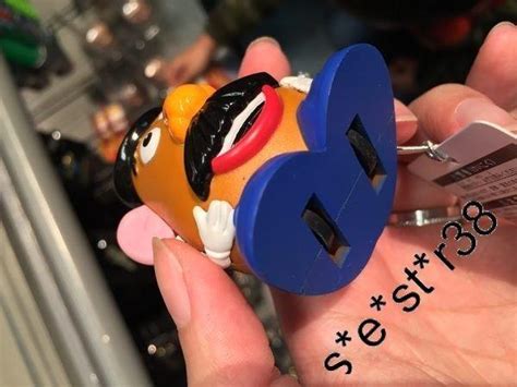 日本直送 東京迪士尼反斗奇兵 薯蛋頭先生上鍊公仔 Tokyo Disney Toy Story Mr Potato Head 扭蛋食玩 興趣及遊戲 玩具 And 遊戲類 Carousell
