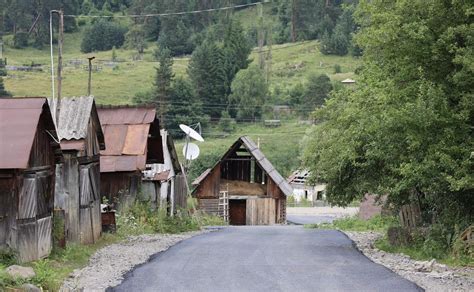 ბორჯომის მერია მაღალმთიან სოფელ ანდეზიტში გზების რეაბილიტაცია მიმდინარეობს Kvira Ge