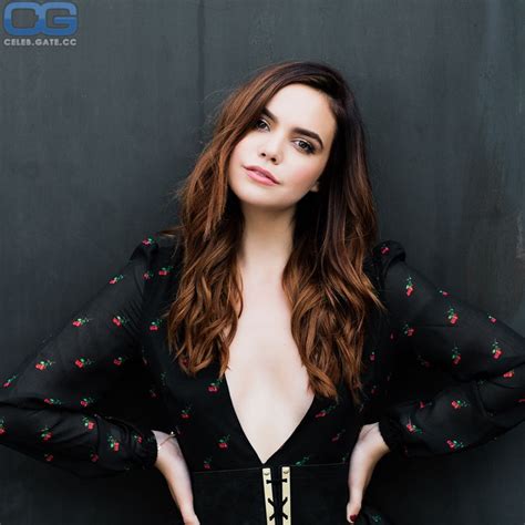 Bailee Madison Nude Pictures Onlyfans Leaks Playboy Photos Sex Scene Uncensored