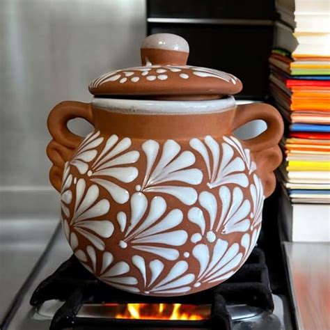 Handmade Olla De Barro Clay Bean Pot 3 Quarts White Small