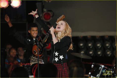 Image Tagged With Dove Cameron Peyton List And More On Tumblr