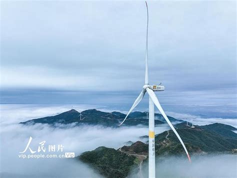 广东韶关:高山风电助力绿色发展 广东韶关:高山风电助力绿色发展