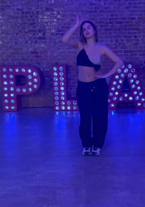 Dancing R Addisonrae