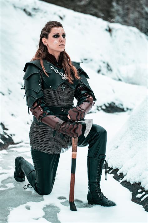 Валькирия Прокат аренда и изготовление костюмов одежды и реквизита в Минске