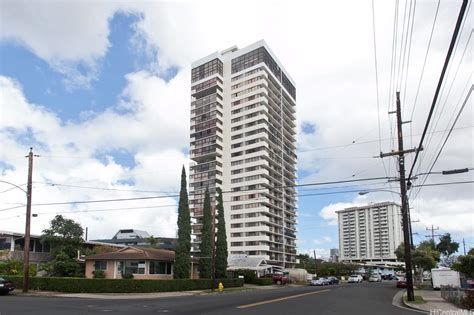 Parkside Tower 2401 2222 Citron Street Honolulu Moiliili