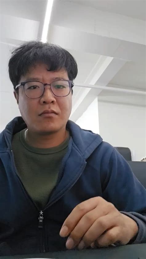 Handdetectiontest Roboflow Universe