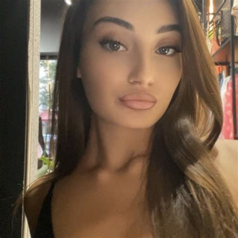 Olivia Olivia006o Snapchat Stories Spotlight And Lenses