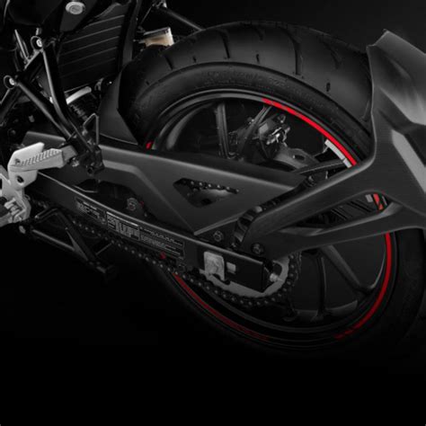 Hero Hunk 160 R