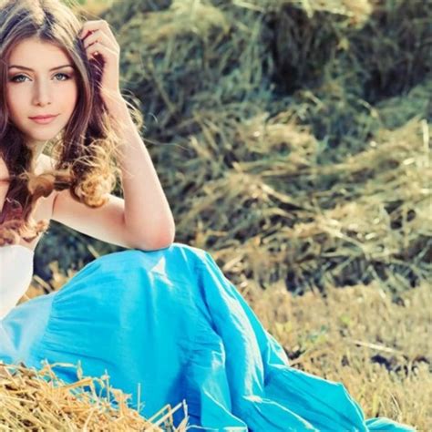 Stream Clara Studio Background Free Download By Am Vibes Listen Online For Free On Soundcloud