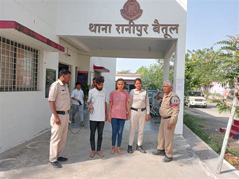 Girl Who Murdered Step Brother Arrested सौतेले भाई की हत्या करने वाली युवती गिरफ्तार एक माह