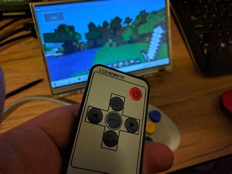 Inexpensive LCD Displays For Your Side Projects