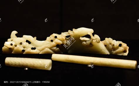 青玉鹿衔灵芝笔架 文物考古 文化艺术 摄影素材 汇图网www huitu