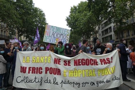 Manifestation Des Soignants à Paris Nos Images à Retenir