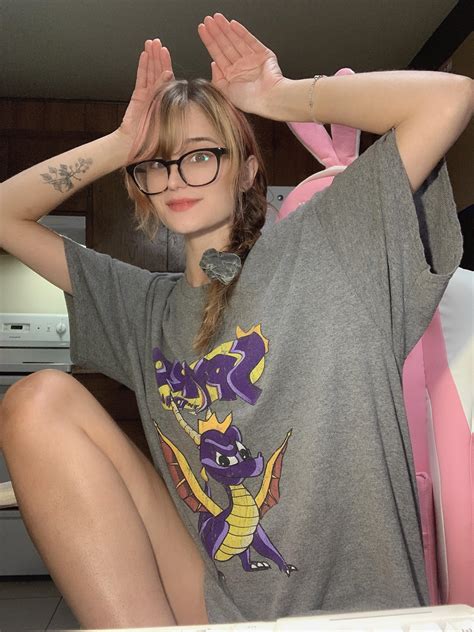 4016 Best R Geekygirls Images On Pholder Can I Support You Under The
