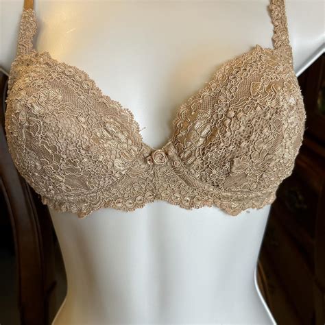 Vintage Victoria Secret Tan Lace Bra So Cute Size Depop