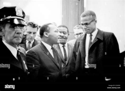 Malcolm X Y Martin Luther King Rare Footage Malcolm X Meeting Dr