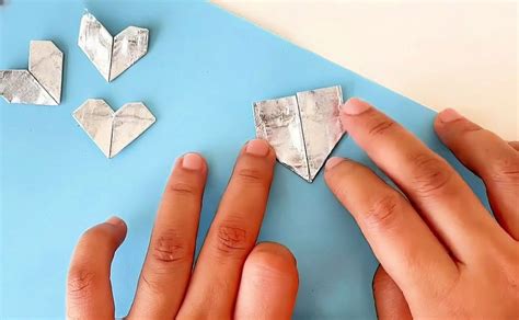 How To Make A Heart Out Of A Gum Wrapper