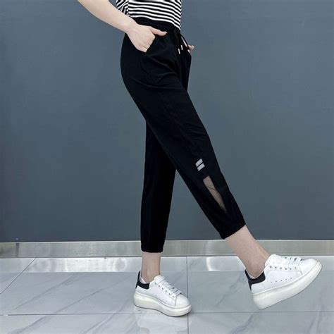 Badu Bg Спортни дамски панталони с джоб и връзки в два цвята Badu Bg