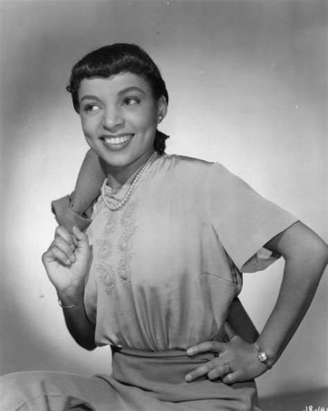 30 Beautiful Photos Of Ruby Dee From Between The 1940s And 60s ~ Vintage Everyday
