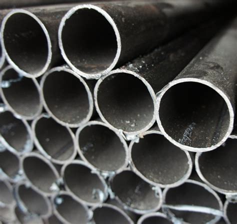 Σωλήνες Κατασκευών Ιωάννης Καράμπαλης και ΣΙΑ Ο Ε Εμπορία Μετάλλων και Ειδών Δόμησης Σίδερα